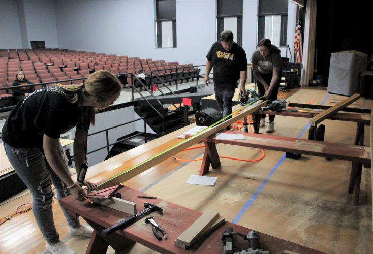 EHS, WLU students set the stage for productions | News, Sports, Jobs ...